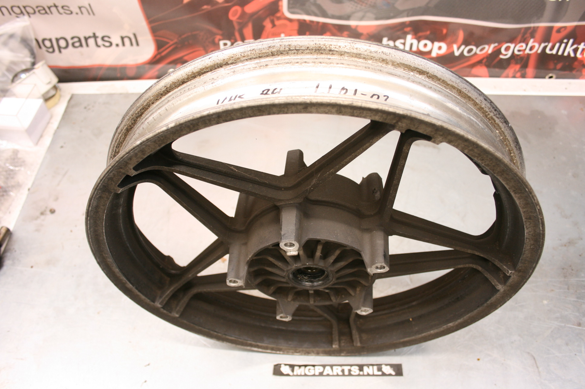 HONDA VF700C MAGNA 1984 RC09 USA - Voorwiel - 44650-MB4-771 Wheel Comp ...